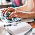 Programe de scris pe poze pentru PC sau laptop - OmulBun.com